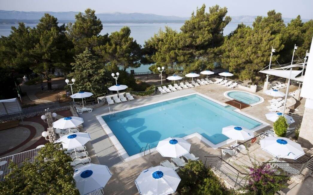 Airport Brač | Where to stay?